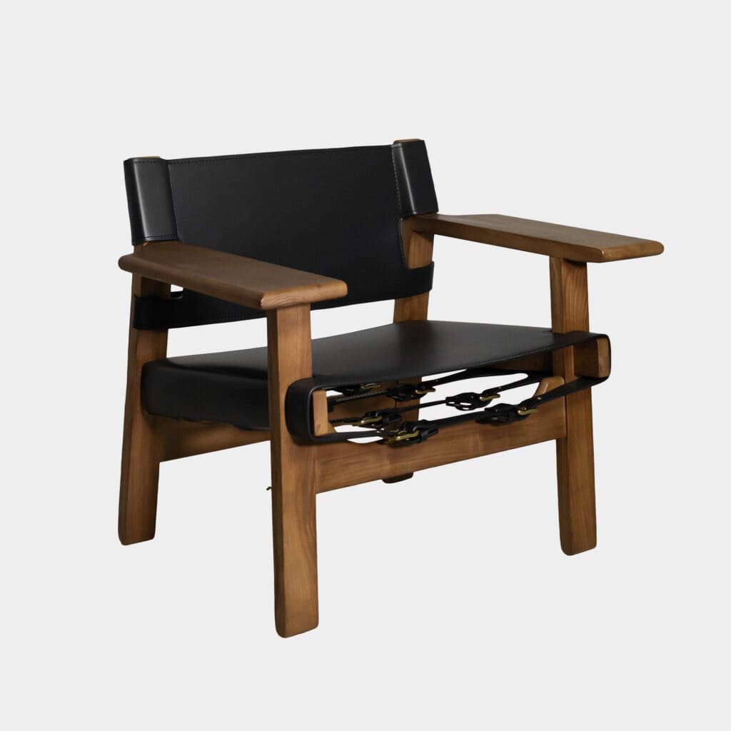 Butaca de madera Padel Marrón - Versátil y resistente | NIHM Design