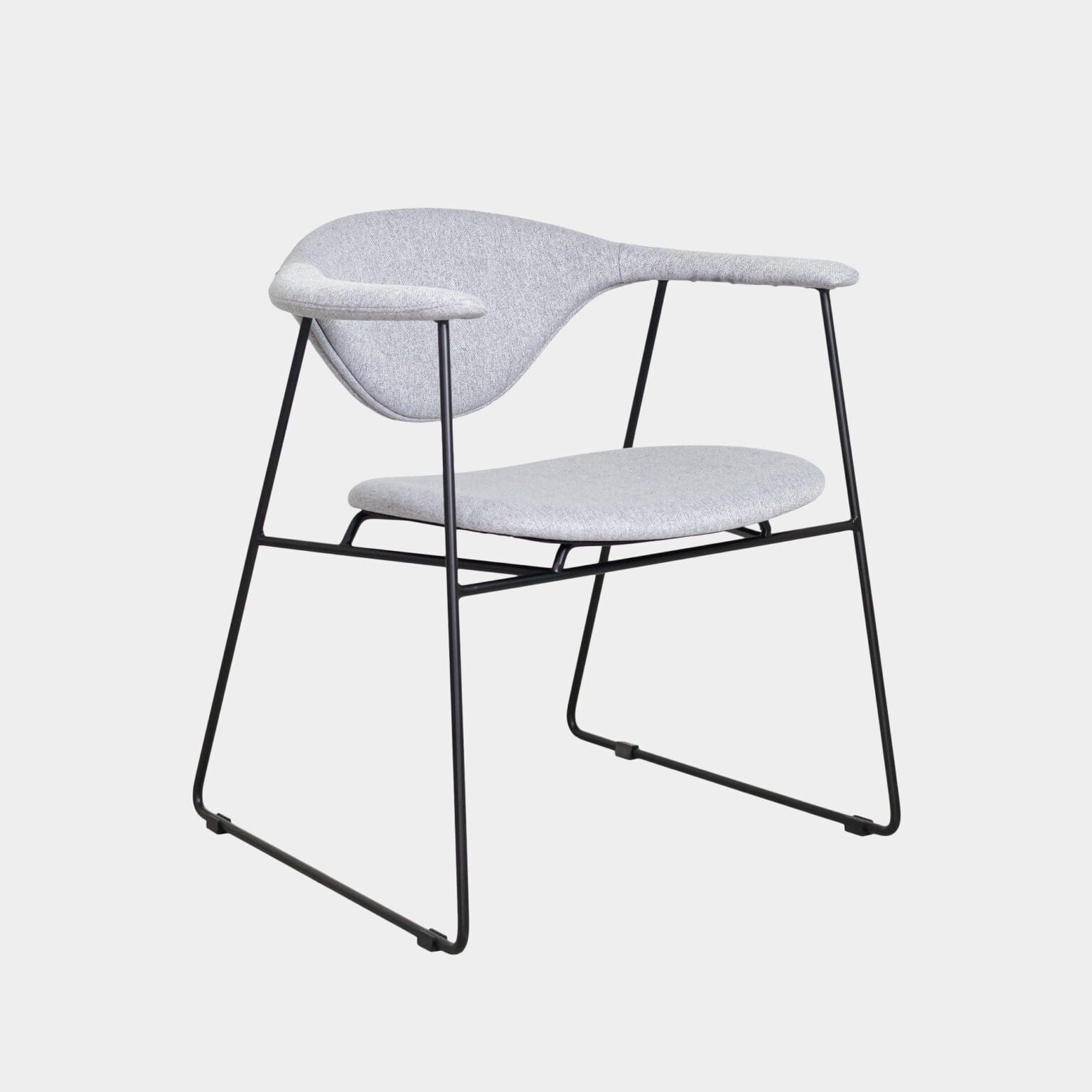 Butaca de tela Bulli - Contemporáneo y cómodo | NIHM Design